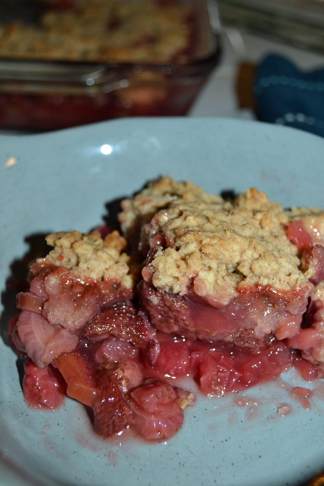 Strawberry Rhubarb Crisp – Love, Tabitha